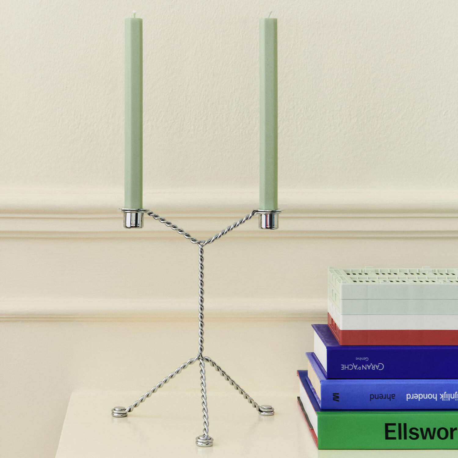 Kjøp Hexagon stearinlys, dusty green fra HAY